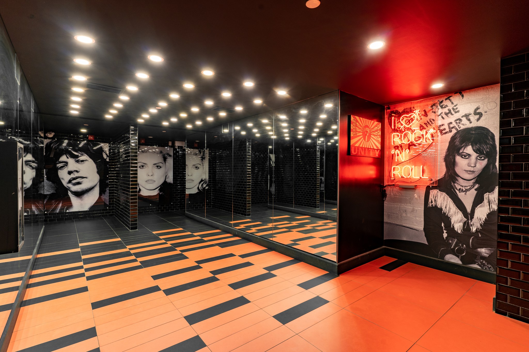 The Starlight Room – El Mocambo